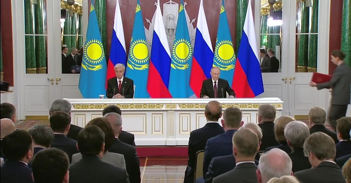 X089-RUSIA PUTIN CON PRESIDENTE DE KAZAJISTAN